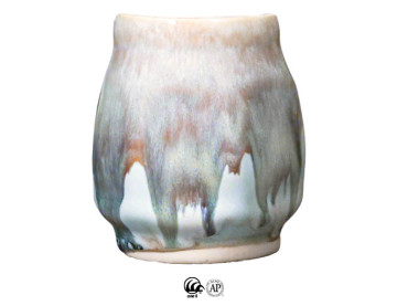 PC-33 Iron Lustre over PCF-19 Cirrus Flow | AMACO Brent